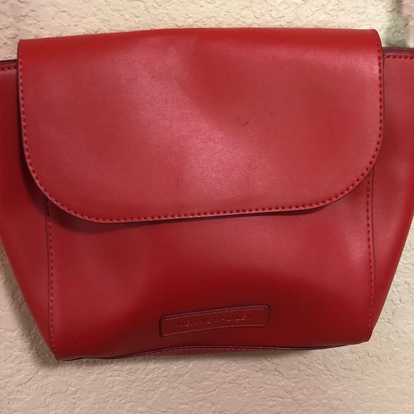 Vera Bradley | Bags | Vera Bradley Crossbody Purse Solid Red | Poshmark